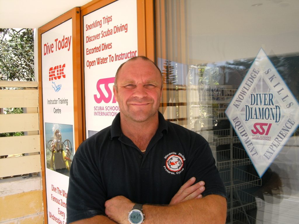 Simon Banks | RUSHKULT