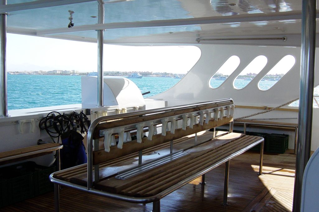 dive deck 1 | RUSHKULT