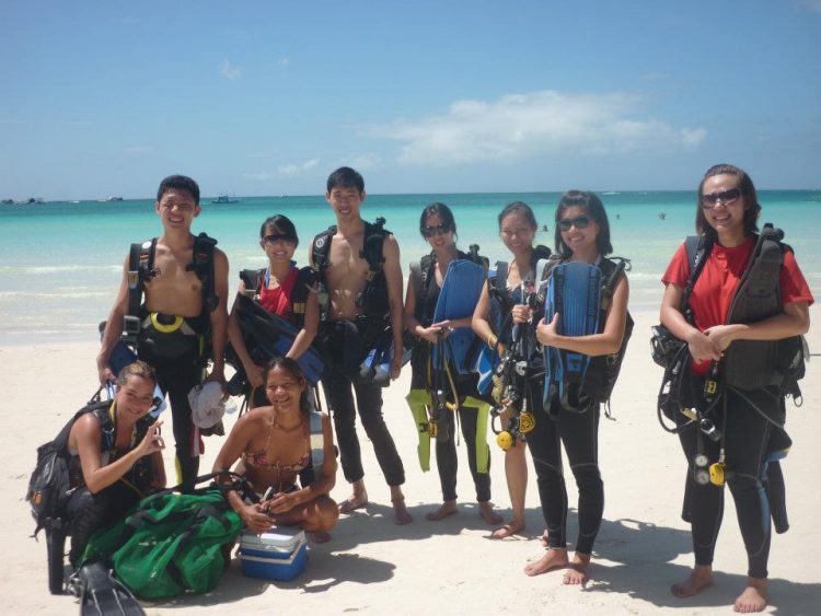 shore dive borracay | RUSHKULT